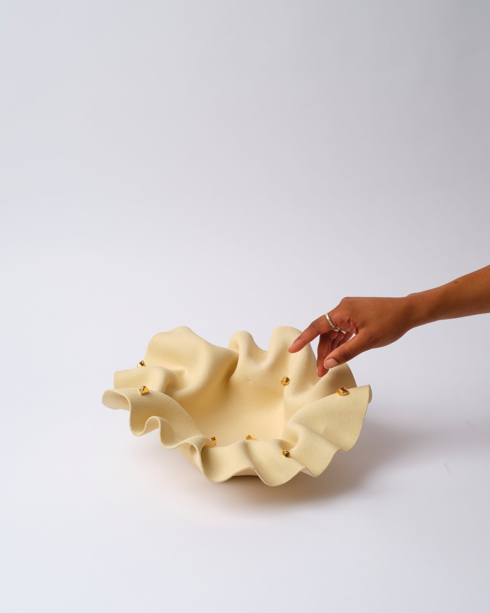 Jessica Sellinger— 'Wave Bowl' in Butter and Gold | SHOP@Craft