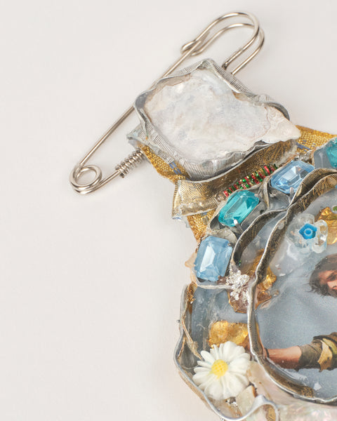 Kate Durham – 'Freedom' Brooch, 2024 | SHOP@Craft