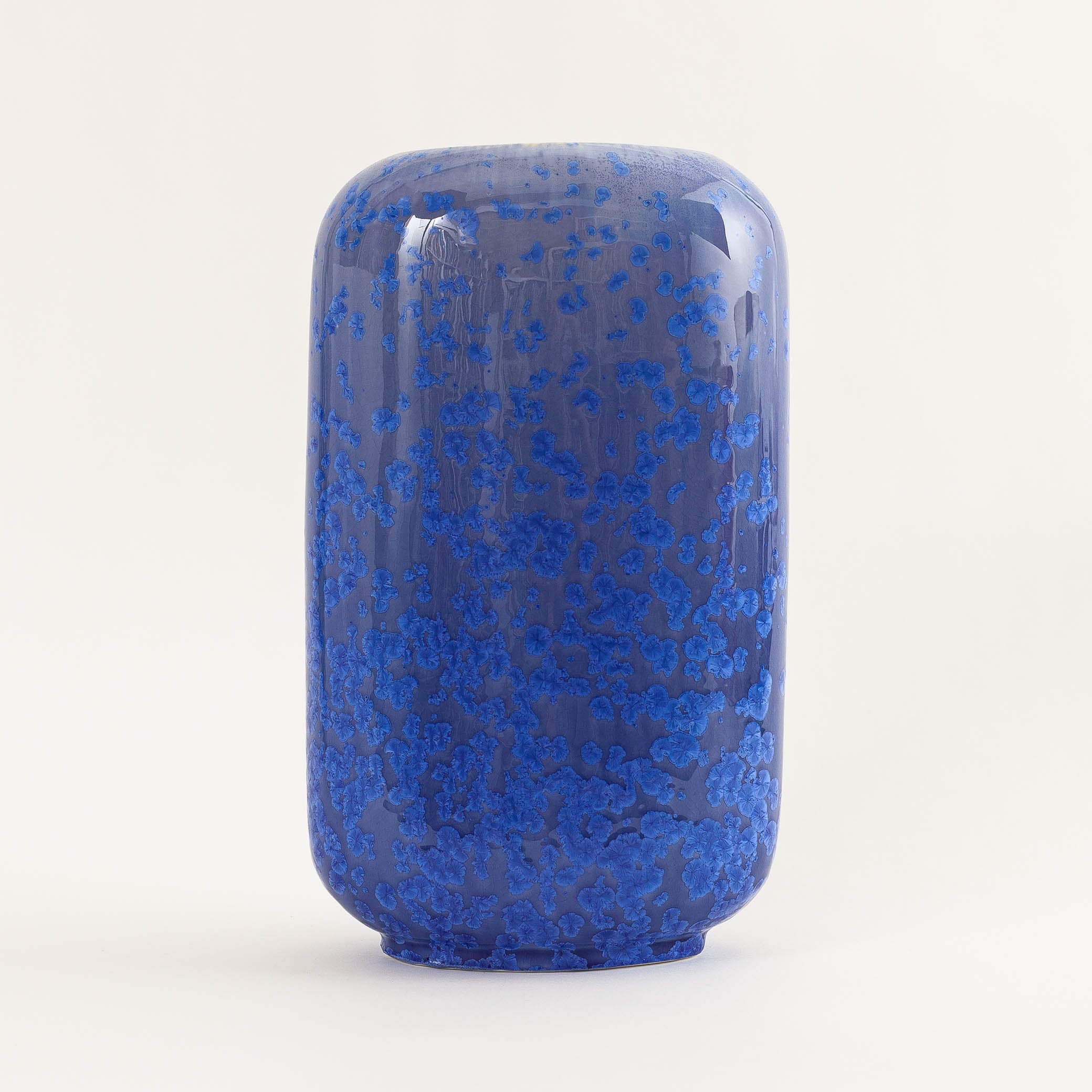 Ryan L Foote — Large Crystalline Vase in Sapphire | SHOP@Craft